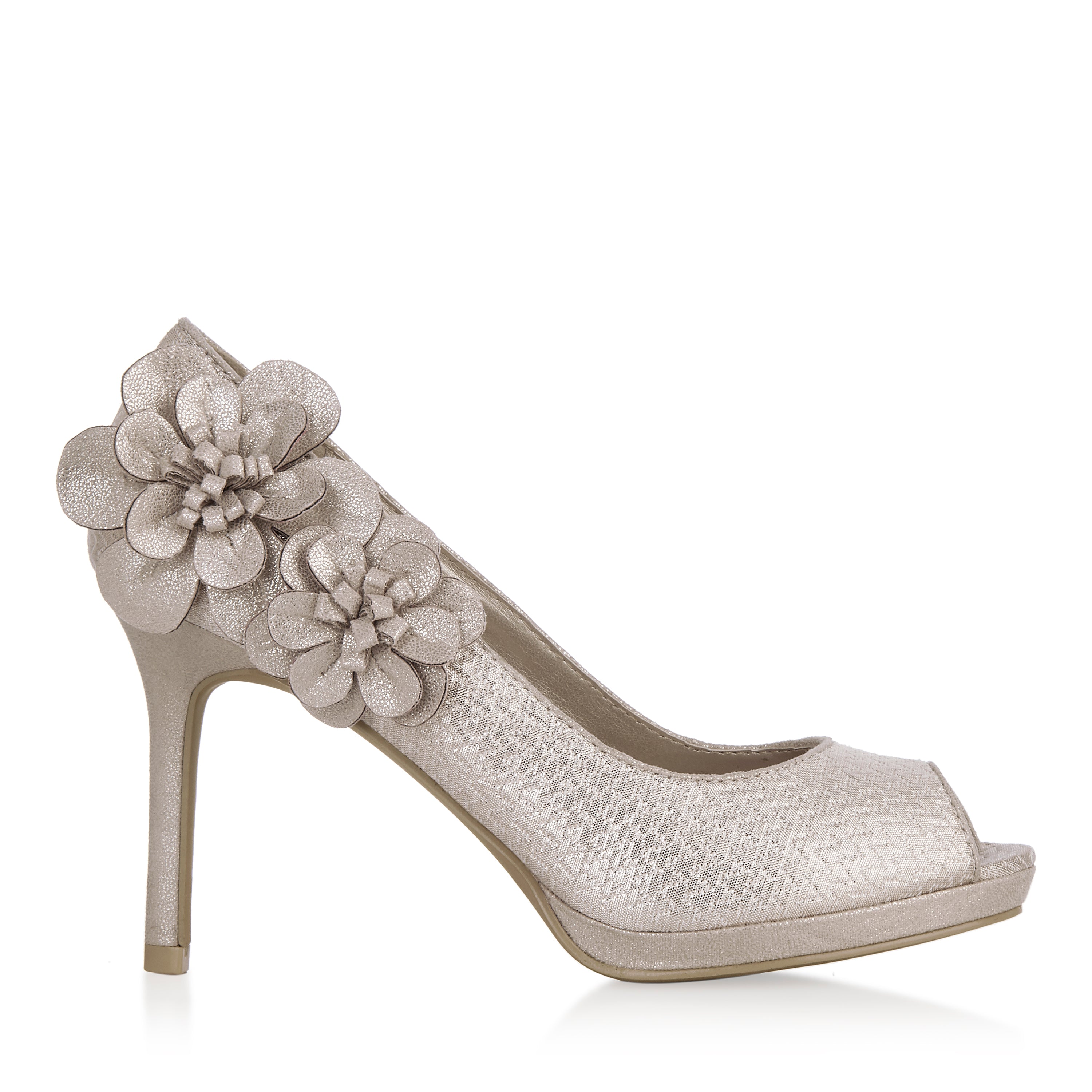 Donna (Gold)– Ruby Shoo