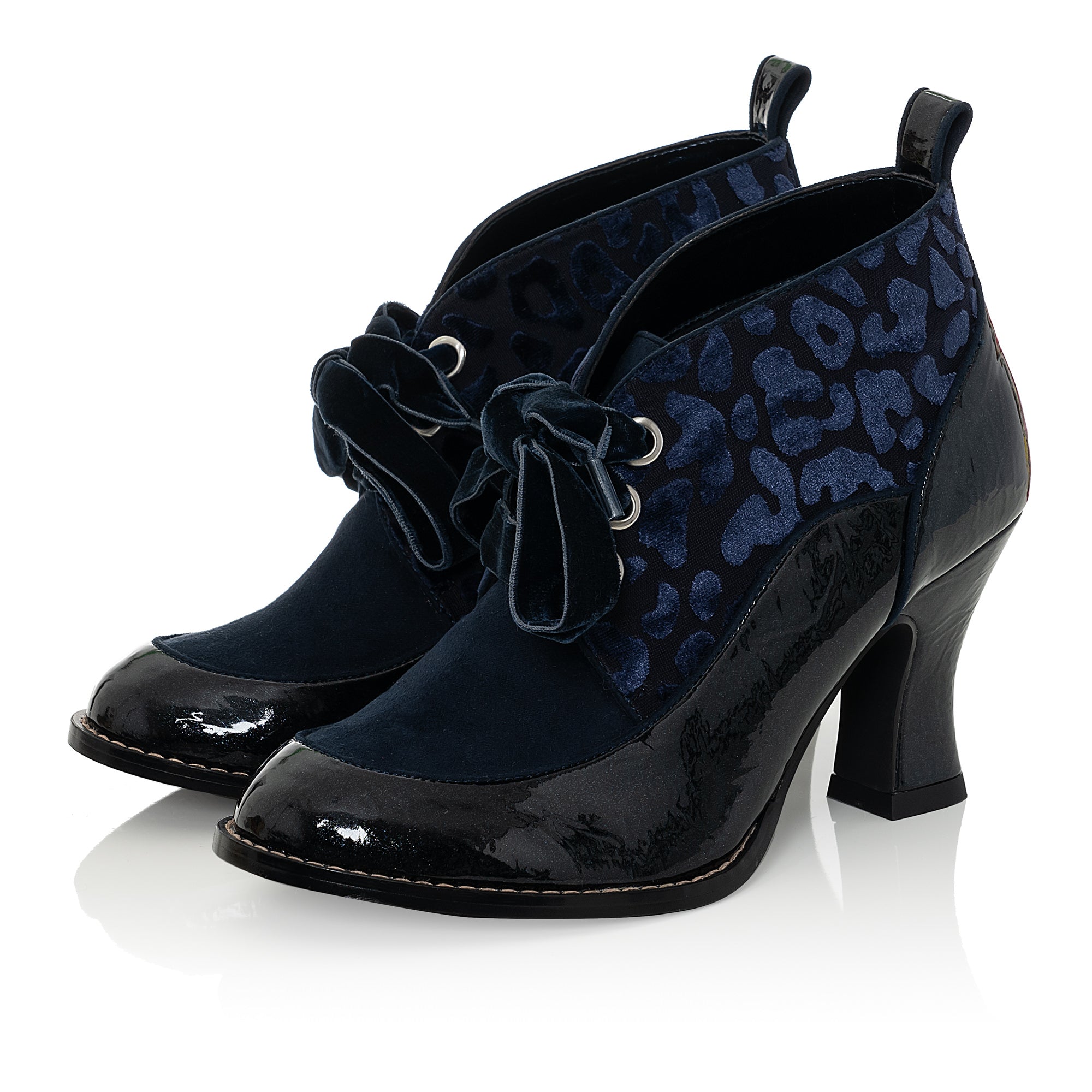 Emma (Midnight)– Ruby Shoo