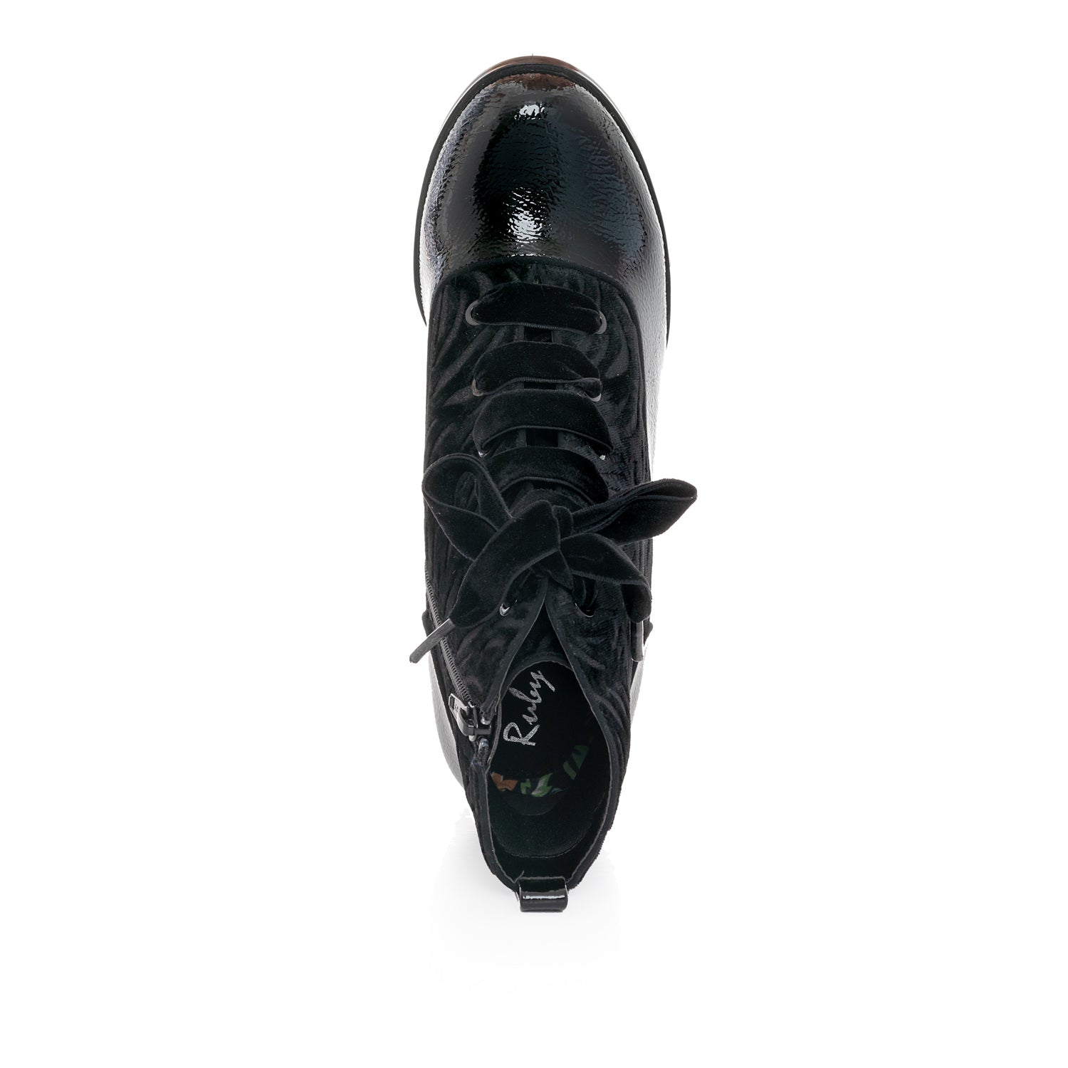 Beth (Jet)– Ruby Shoo